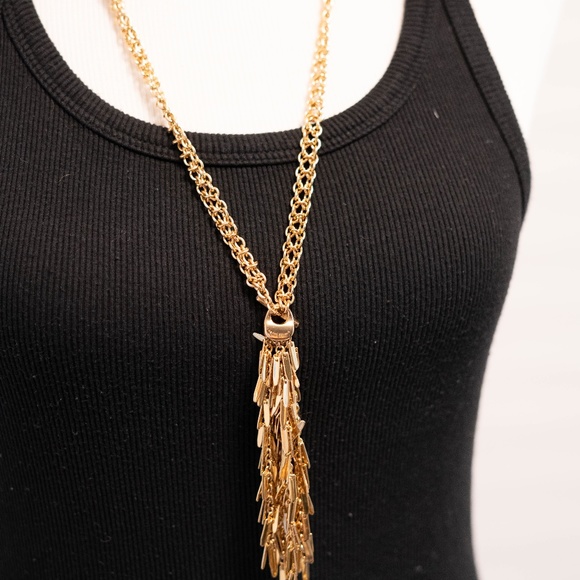 henri bendel | Jewelry | Henri Bendel Gold Necklace | Poshmark